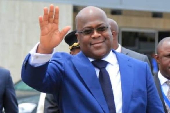 RDC: Le salaire du président Félix Tshisekedi est de 10 800 USD par ...