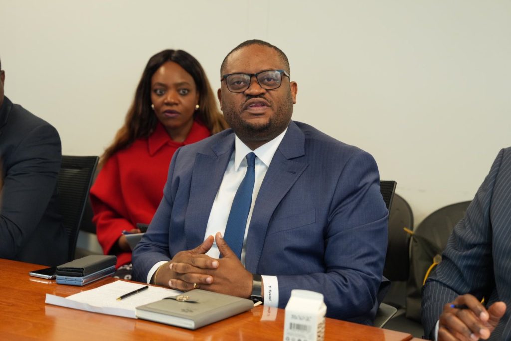 RDC : Doudou Fwamba promet le paiement des arriérés et indemnités des ...